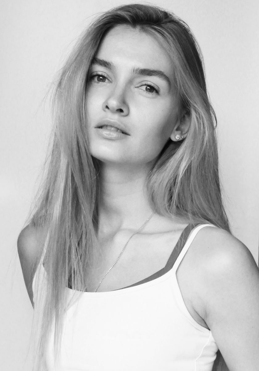 EVELIN ORAV